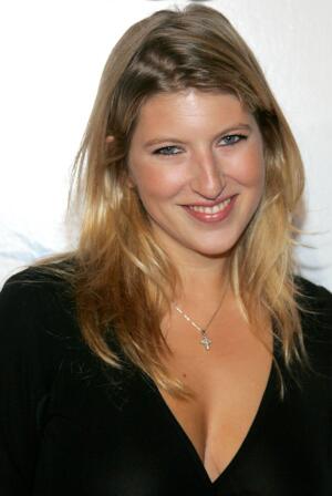 Tara Summers Biography | Fandango